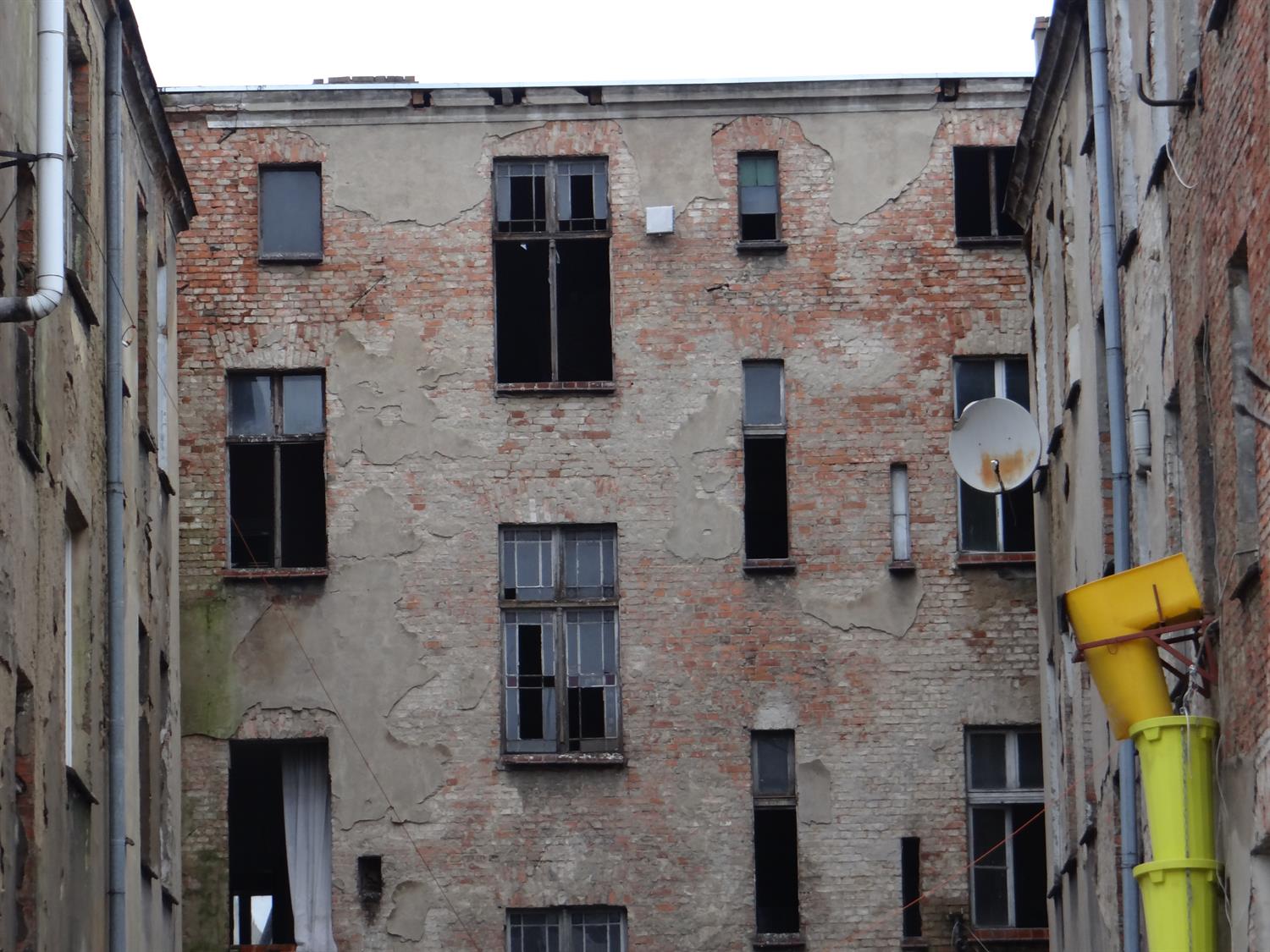 24Kurier.pl - Zabytkowa rudera ma nowego właściciela