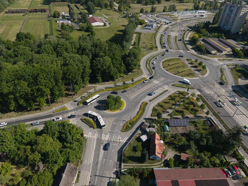 24Kurier.pl - Progi zwalniające i nowe oznakowanie. Bezpieczniej na ...